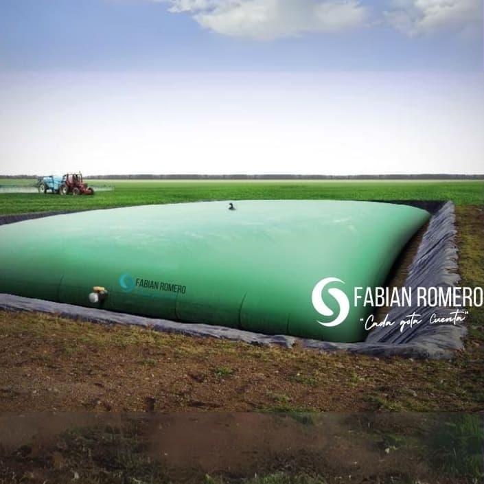 Flexible tank for liquid fertilizer of 250,000 liters | Fabian Romero ...